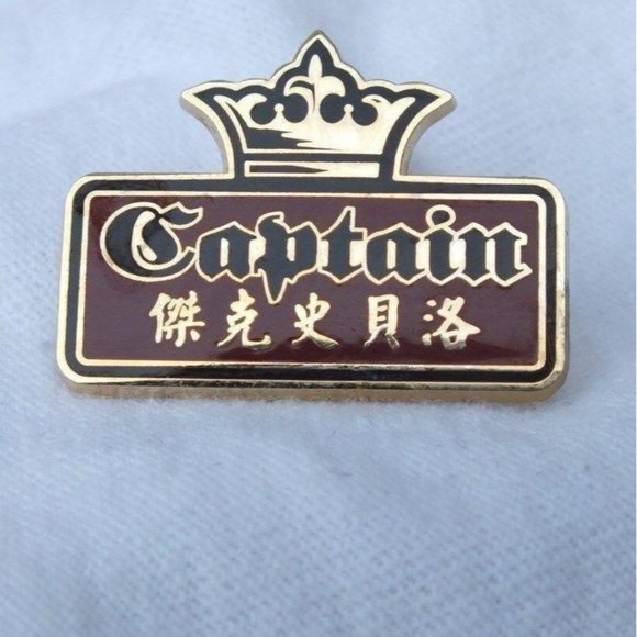 Disney | Toys | Disney Pirates Of The Caribbean Captain Pin Jack ...